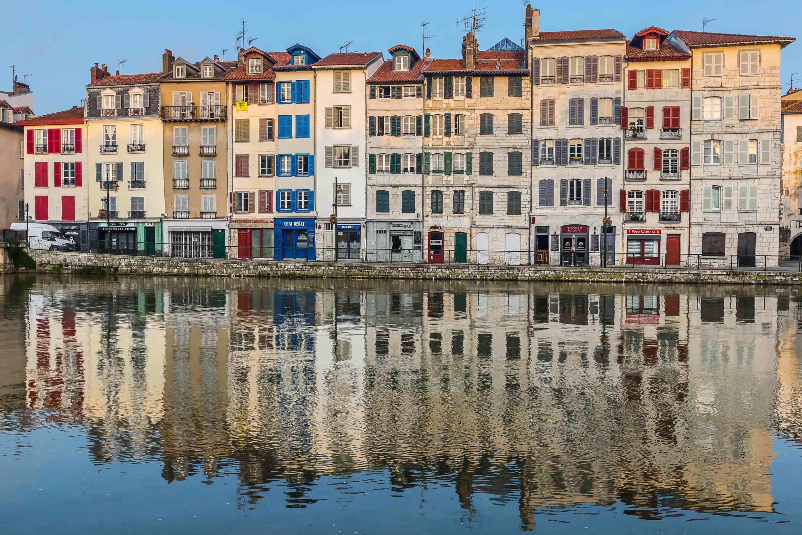 Un Chocolat Bayonne Cela Vous Dit L Evasion Des Sens Un Chocolat Bayonne Cela Vous Dit L Evasion Des Sens
